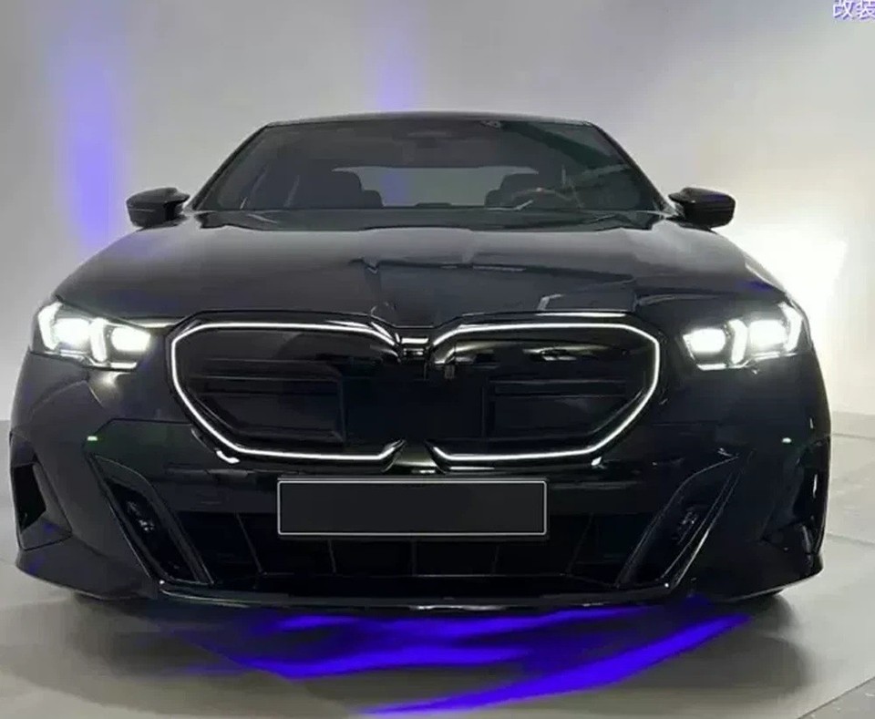 Front Kidney Grille Grill LED Light For 2024-2025 BMW 5 Series I5 G60 ...