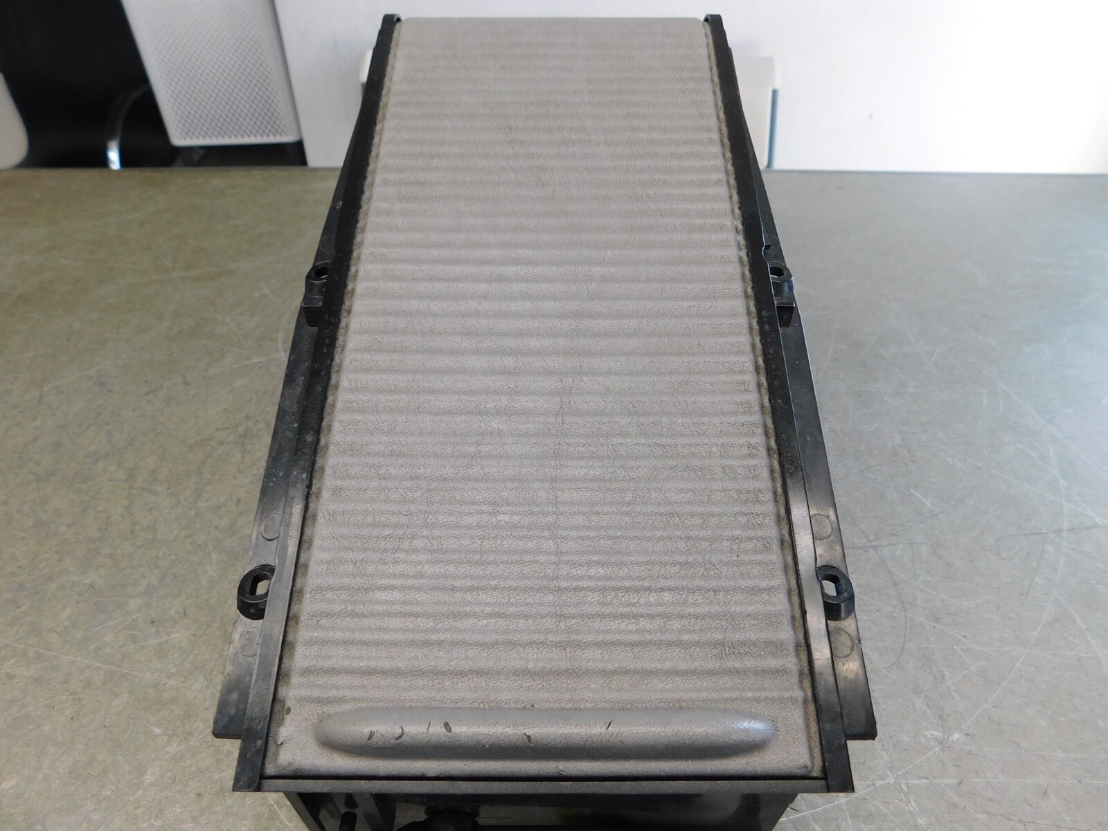 R129 SL320 SL500 SL600 300SL 500SL CENTER CONSOLE TRAY CUP HOLDER ...