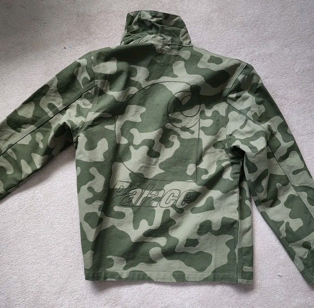Rare Carhartt X Palace Michigan Chore Coat Jacket Green Camo Rare Carhartt X Palace Michigan Chore Coat Jacket Green Camo