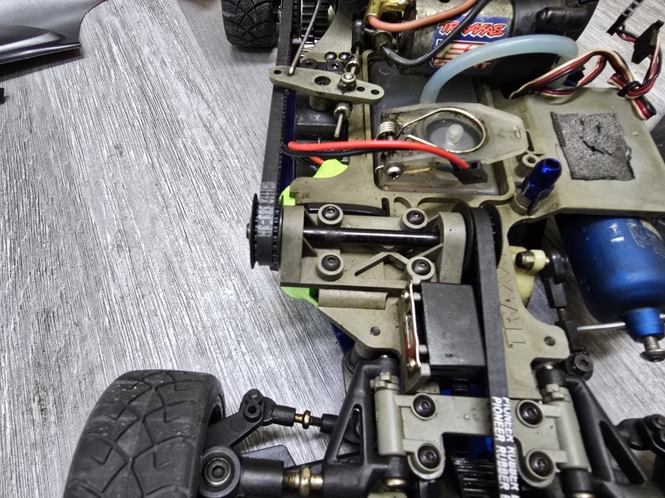 Traxxas Nitro 4-Tec 3.3 Nitro AWD 70+ MPH 2 Speed On Road Touring Car ...