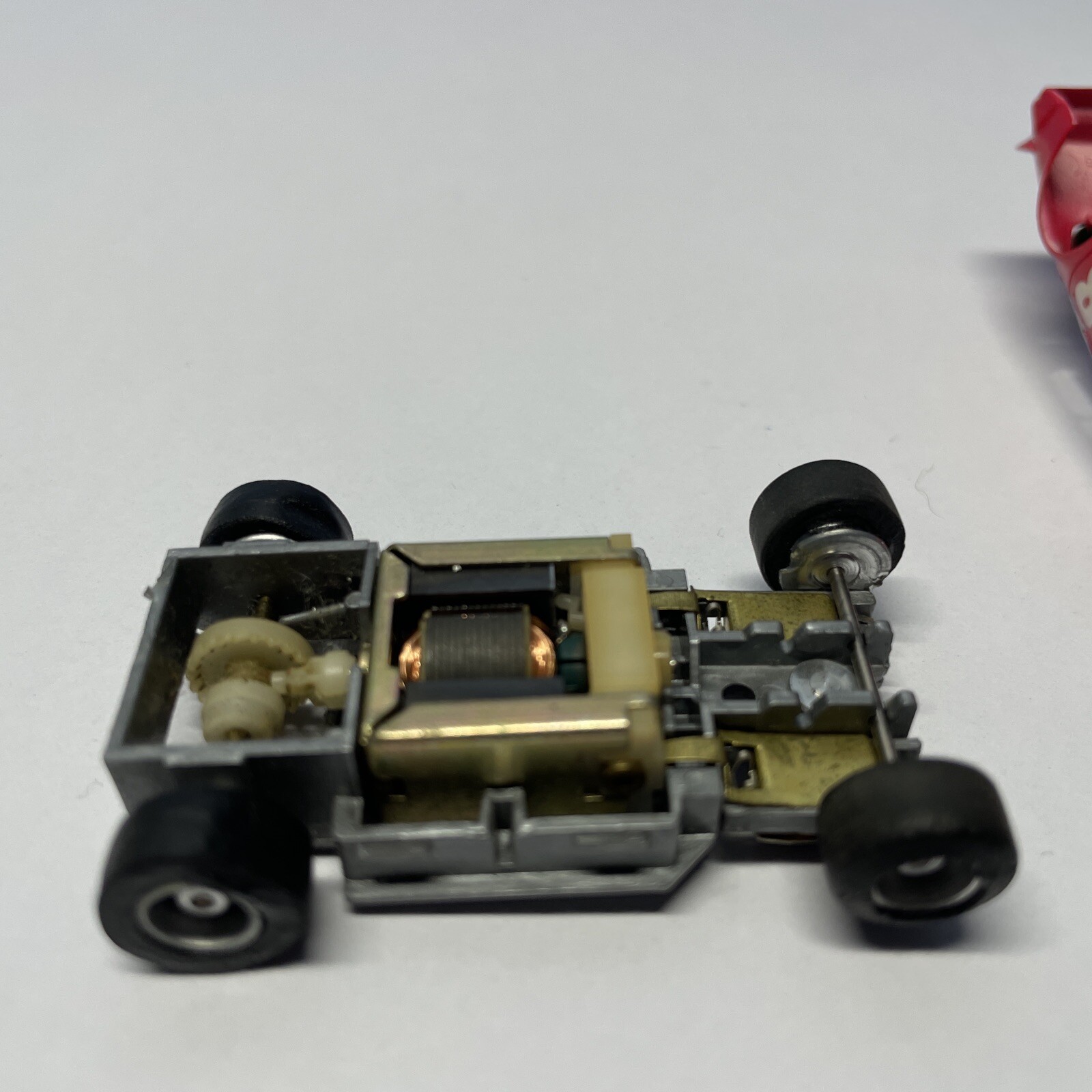 Tyco RED & White Camaro Z28 HO Race SLOT CAR HP2 Flex chasis Working ...