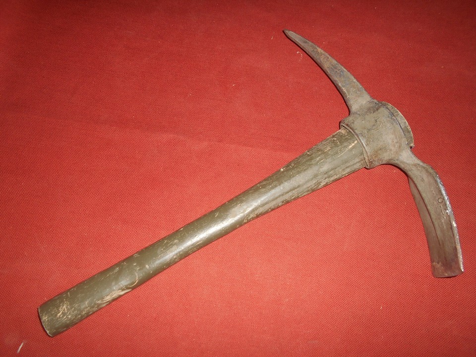 U.S.ARMY * : 1945 WWII Pick Mattock Axe with cover 1944 ,with wood ...