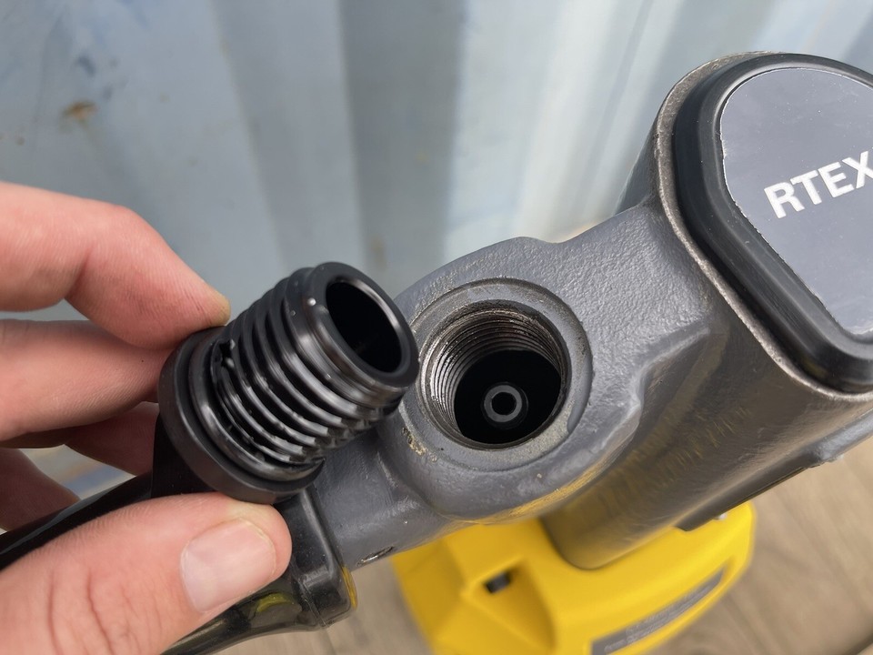 Atlas Copco RTEX 25 Pneumatic Breaker 1x 4-1/4" Concrete Hammer ...