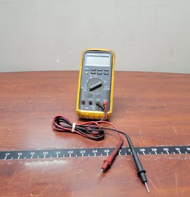 Multimeters - Fluke 12 Multimeter