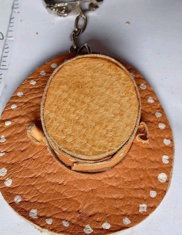 VINTAGE Keyring Leather Look Brown Mexican Hat Indigenous South America ...