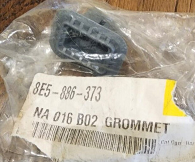 Genuine Audi VW Cushion Rear Seat Frame Grommet 8E5-886-373 8E5886373 ...