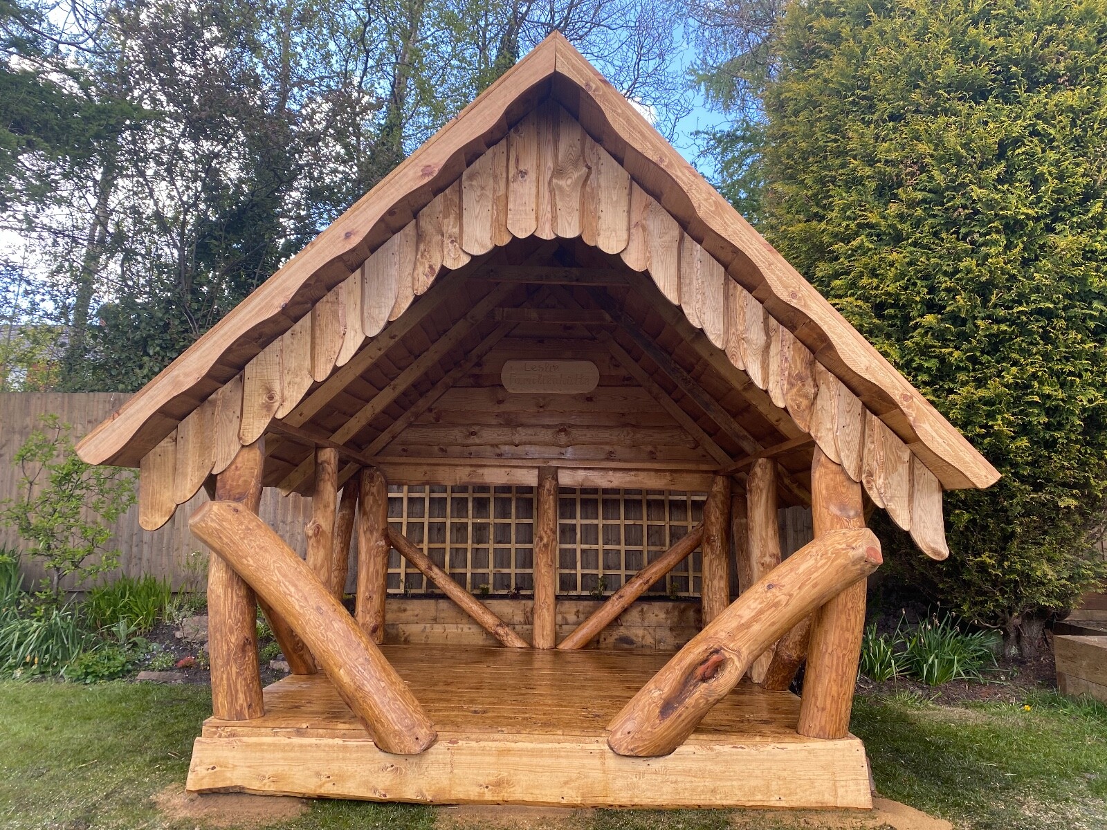 Log Gazebo,Bespoke,Tree Trunk,Hot Tub Shelter,Handmade Pavilion,Wooden ...