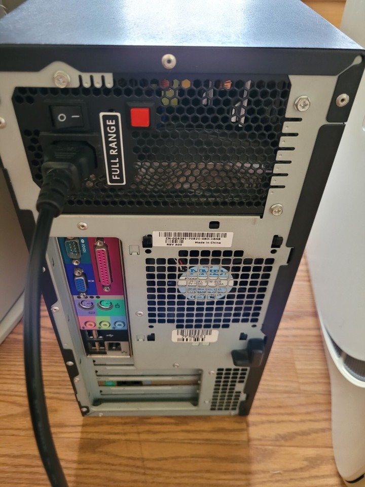 Vintage Dell Dimension 3000 PC Intel Celeron 2.40 GHz 256MB RAM ...