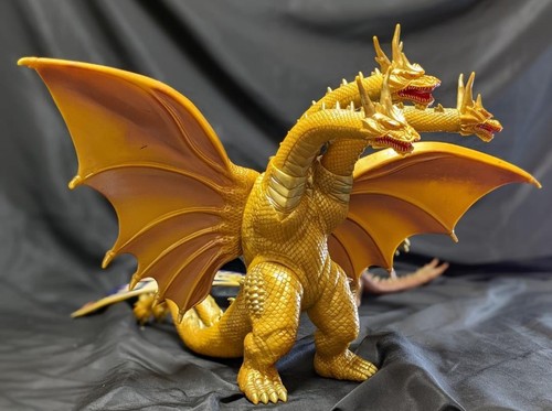 BANDAI Heisei Mothra Des Ghidorah & King Ghidorah Invasion Soft Vinyl ...