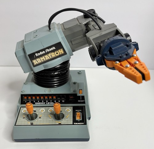 VINTAGE RADIO SHACK ARMATRON ROBOT ARM TESTED (READ) | eBay