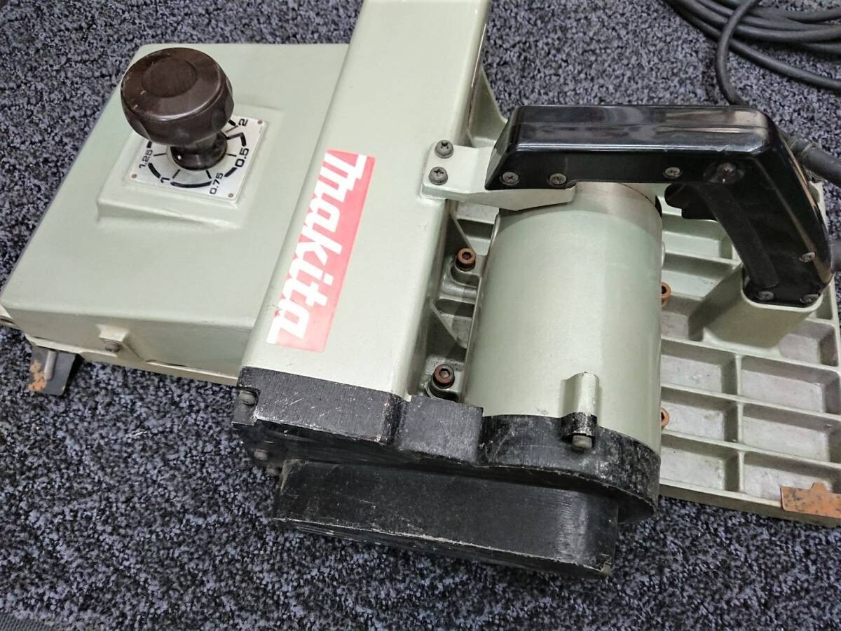 Makita 12 1/4 Planer KP310 312mm Working 50-60Hz 1460W 15A 100V ...