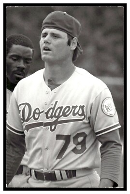 Jon Debus (1983) Los Angeles Dodgers Vintage Baseball Postcard Rd5 | eBay