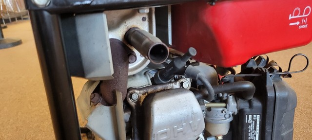 Honda Power Equipment EB3000C 3000W Portable Gas Industrial Generator ...