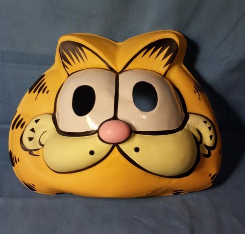 Garfield Vintage Halloween Mask: Plastic/Styrene from the 80's. Good ...