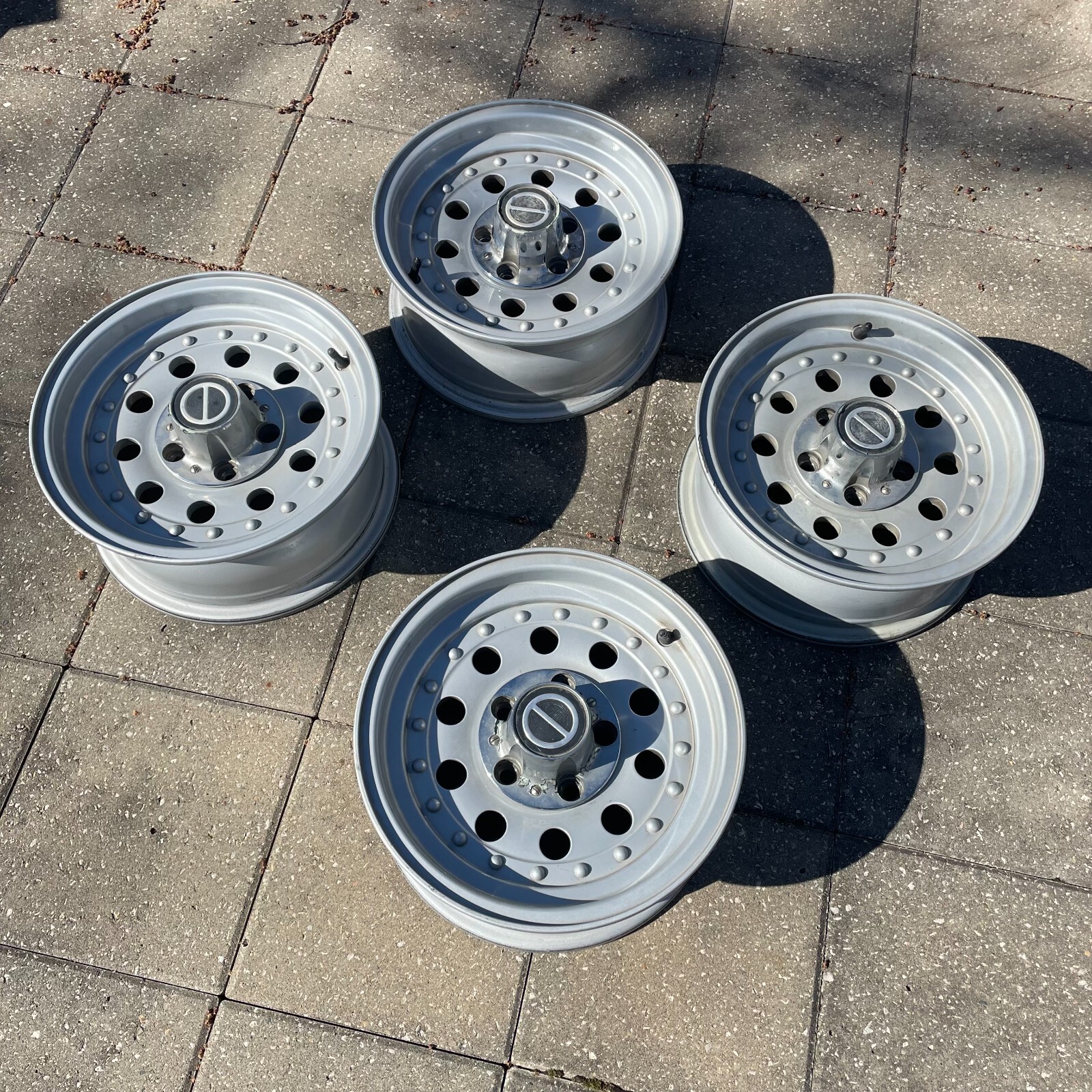 OEM Ford Ranger Rims 14" x 6", 5 lug 4.5 with hubcaps, bullet hole ...
