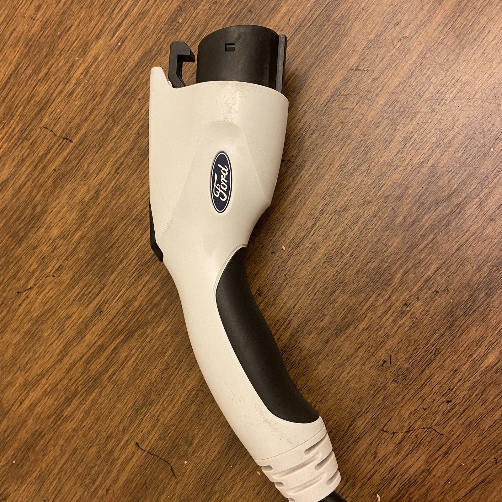 Ford F150 Lightning Mach E Charger EV charging cable home NEMA 5-15 ...