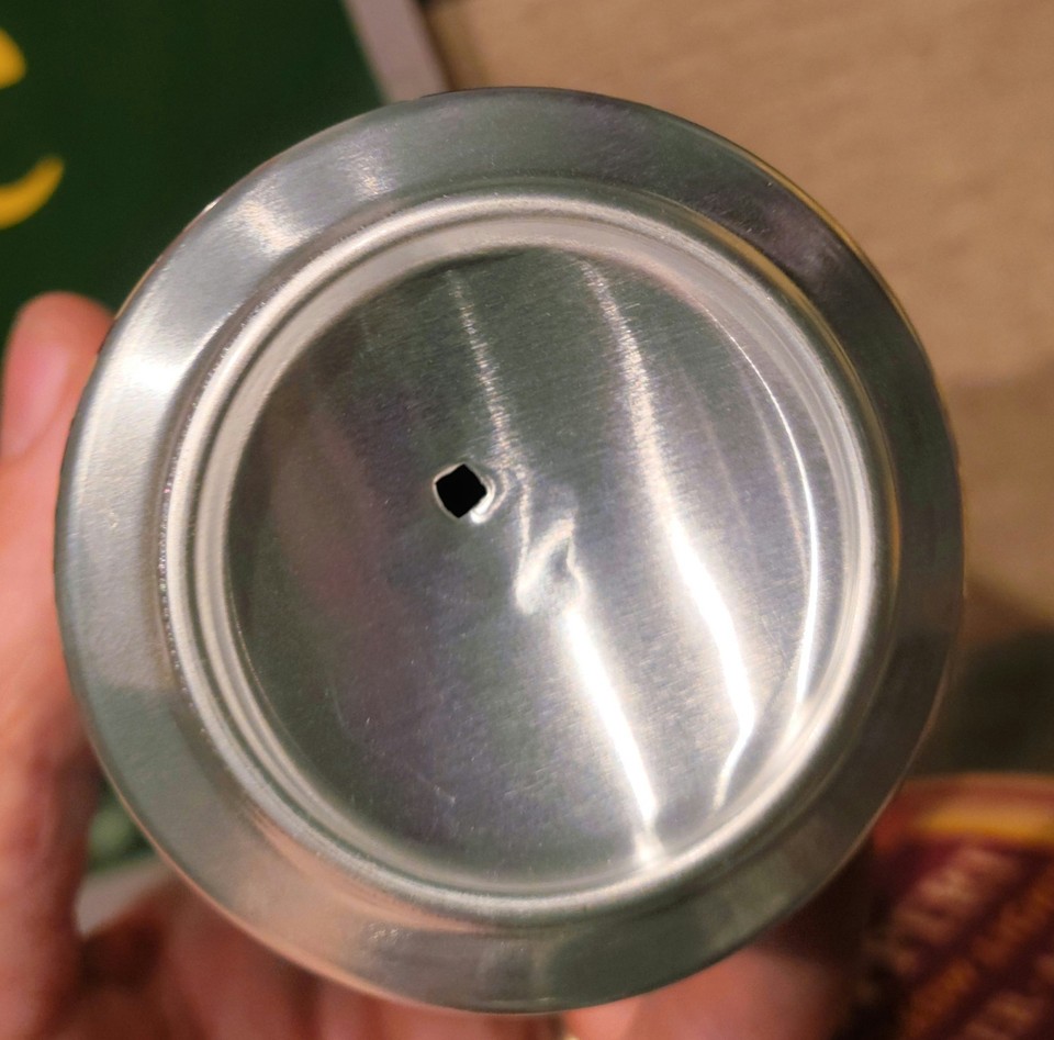 BOTTOM OPEN ALUMINUM RATTLE SNAKE 50cL STAY TOP BEER CAN STONEY CREEK ...