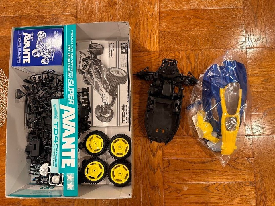 1/10 SCALE R/C 4WD OFF ROAD RACER SUPER AVANTE TD4 CHASSIS Model Kit ...