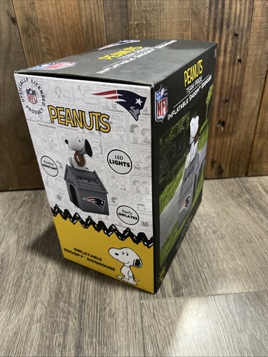 Peanuts Team Pride Inflatable Snoopy Doghouse 5 ft New England Patriots ...