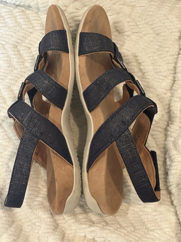 Vionic Amber Blue Embossed Leather Orthotic Adj Sandals Women's Size 9 ...