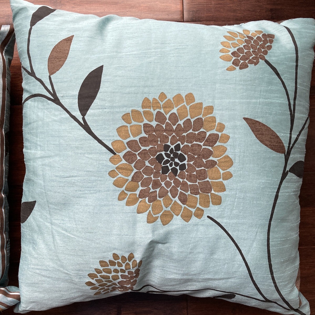 Pier 1 Sofa Throws | Baci Living Room