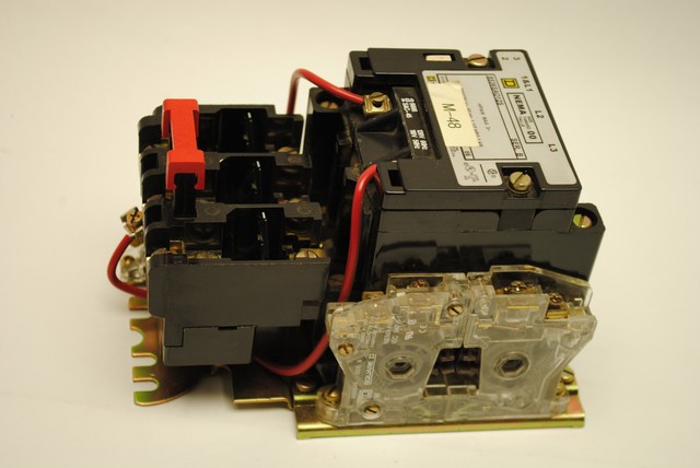 Square D Size 0 Enclosed Motor Starter 120 VAC Coil 5 HP 8536SBG2S for ...