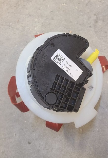 Mopar 68192659ah Consisting of 68085908ah Urea Pump Module and ...