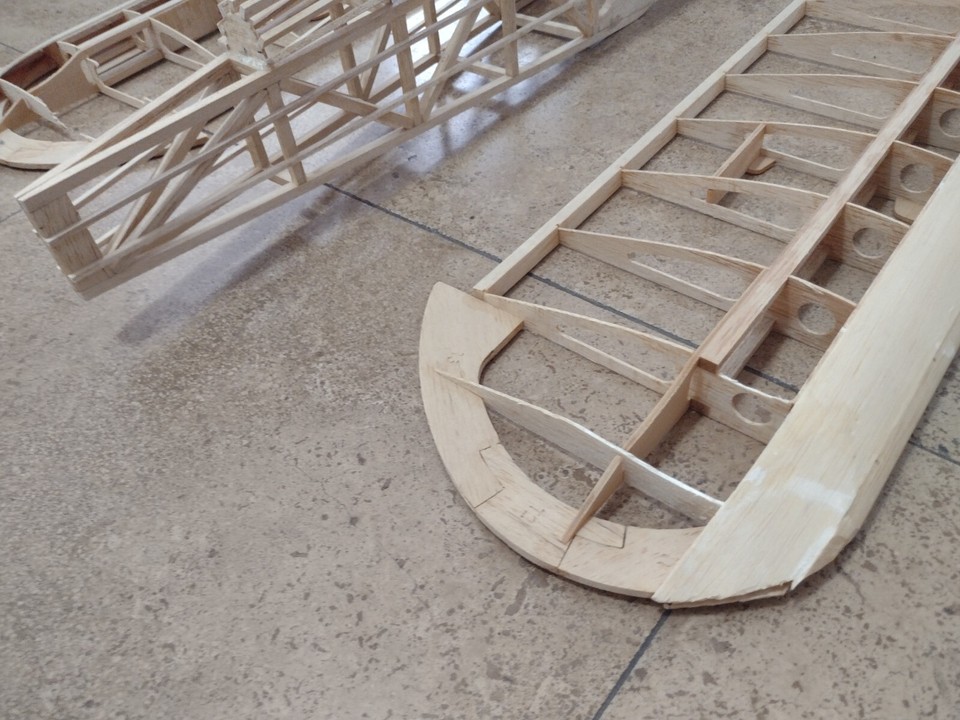 VINTAGE BALSA WOOD 59" WINGSPAN 33" LONG * PARTS RC MODEL AIRPLANE ...