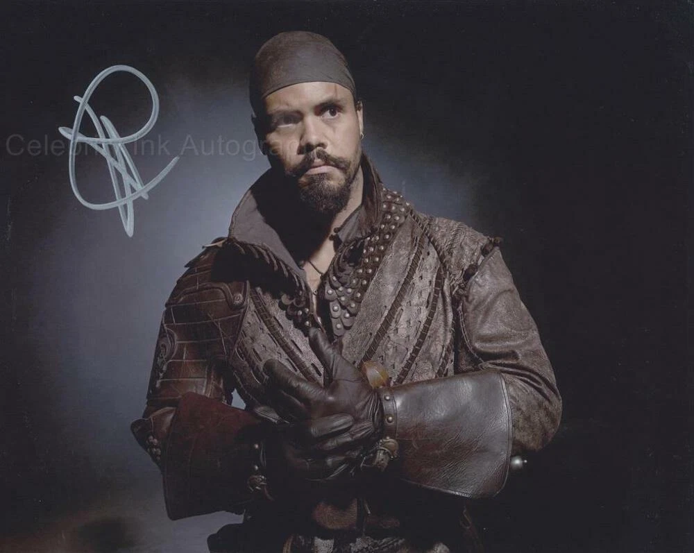 Howard Charles Musketeers