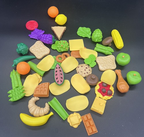 50 Piece Little Tiles & Kidkraft Children’s Play Kitchen Food Set Very ...