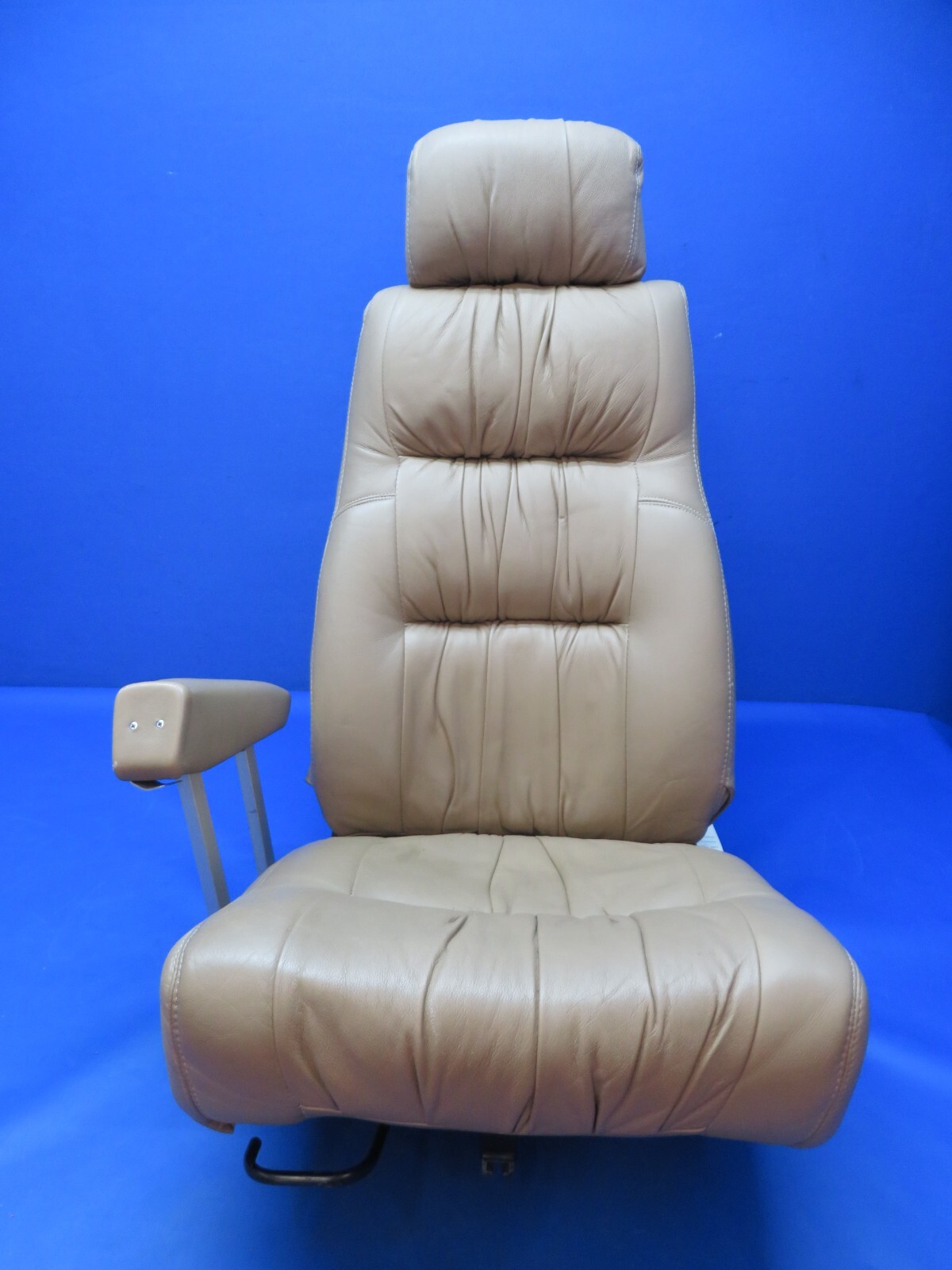 Beech 95-B55 Baron Seat Assy FWD Facing LH #3 P/N 58-530242-1 (0623-364 ...