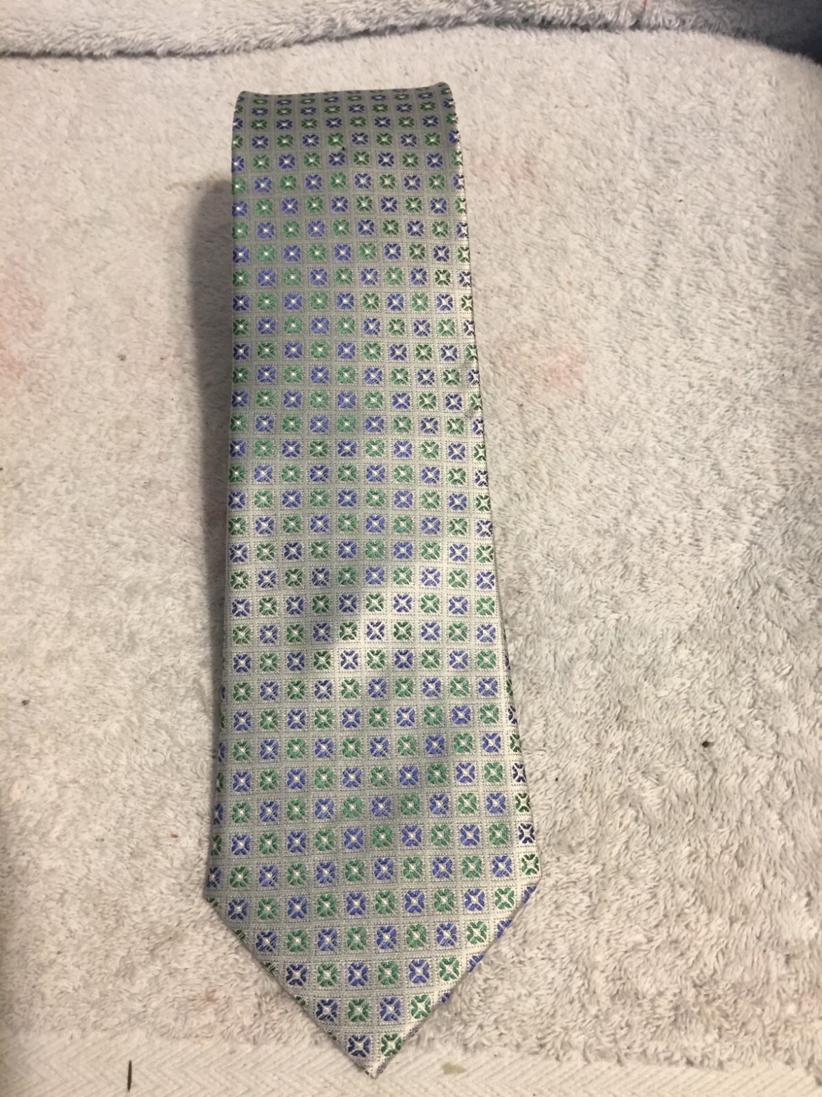 Cape Cod Men's Neck Tie Silver/Gray, Green, Purple New 3" At Widest | eBay