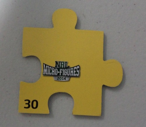 #T73 . 2014 NRL FOOTY MICRO FIGURE RUGBY LEAGUE FIELD JIGSAW PIECE #30 ...