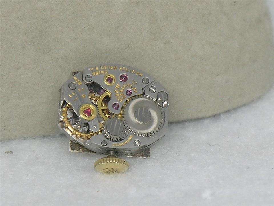 SCARCE ROLEX LADIES 17 JEWEL CAL. 1800 MOVEMENT & DIAL, SIGNED CROWN ...