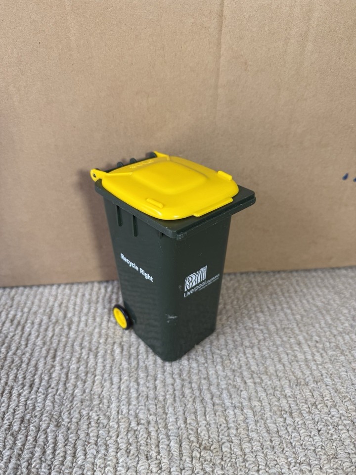Mini Replica Collectable Sulo Standard 240l Wheelie Bin Drk Grn Body ...