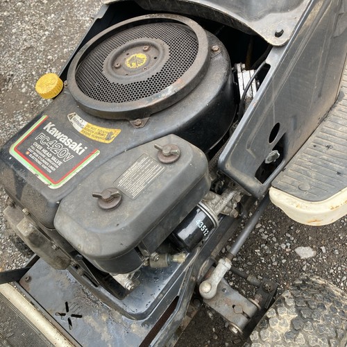 Kawasaki FC420V Engine Ride On Mower Iseki SL14 | eBay UK