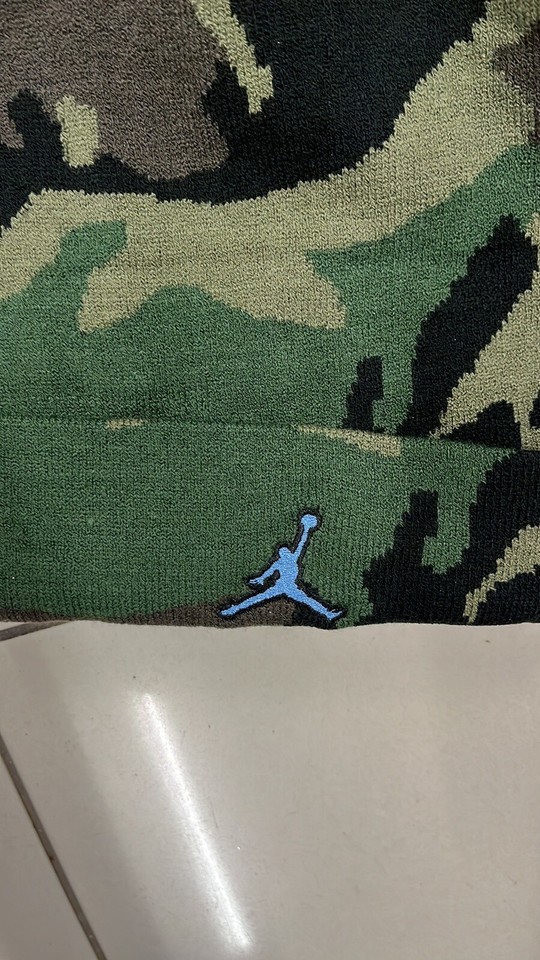 Nike Jordan UNC North Carolina Tar Heels Camouflage Camo Knit Beanie ...