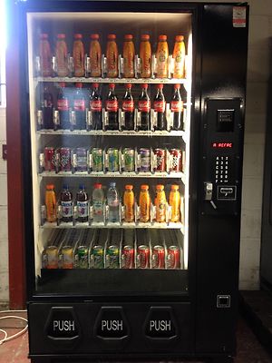 BevMax 45 Cold Drinks Vending Machine Glass Display |Easy Maintenance ...