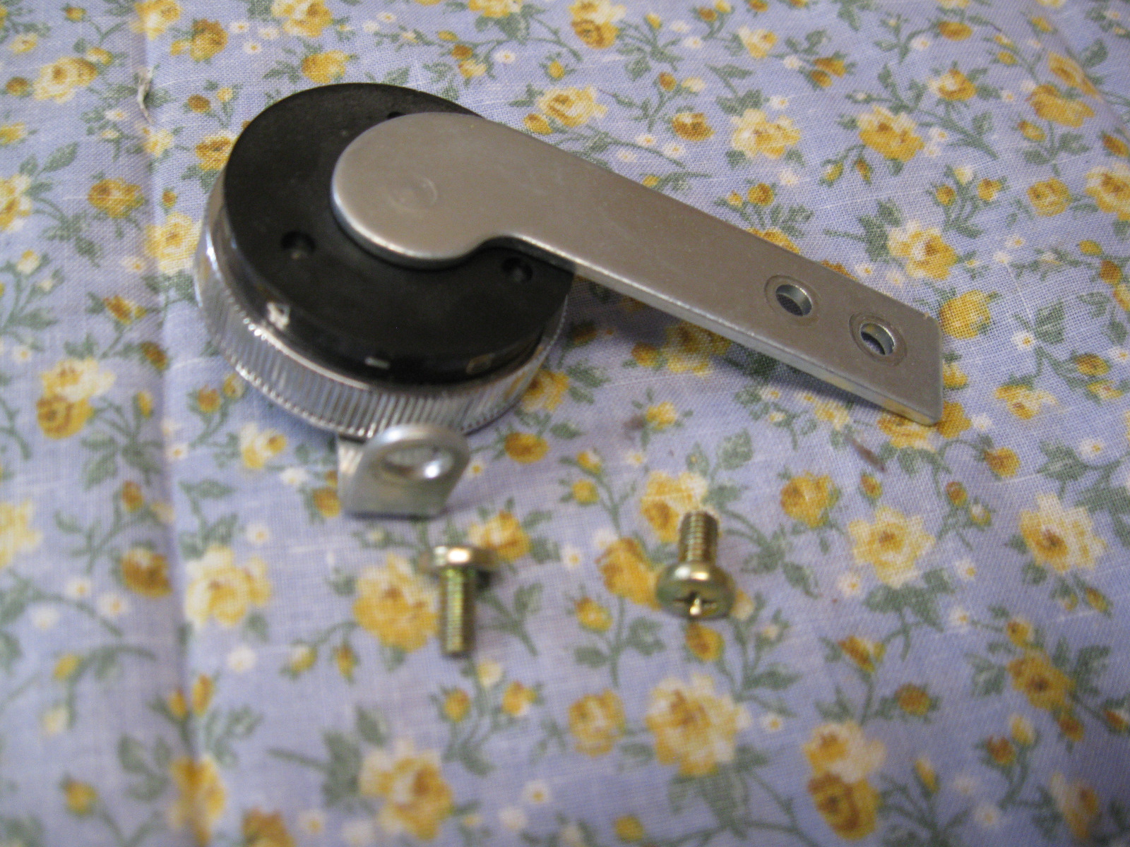 Montgomery Ward Uht J1980 Sewing Machine Parts Thread Tensioner Tension ...