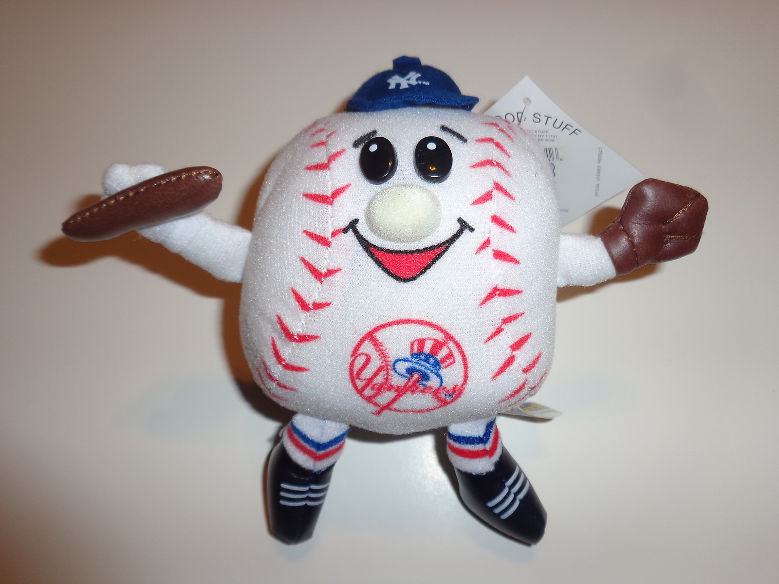 New York Yankees 6.5" Soft Plush Stuffed Baseball Guy With Glove, Cap ...