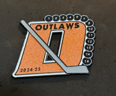 2025 FARGO SQUIRT/QUEBEC PEEWEE LARGE DICKINSON OUTLAWS HOCKEY PIN | eBay