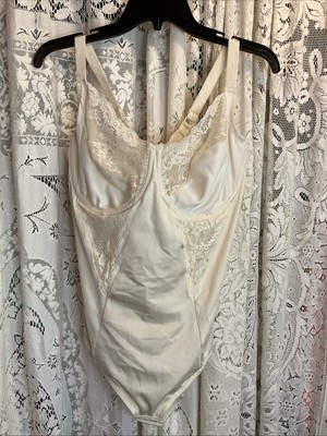 MAIDENFORM Body Shaper 1456 Lacey Accents 42D | eBay