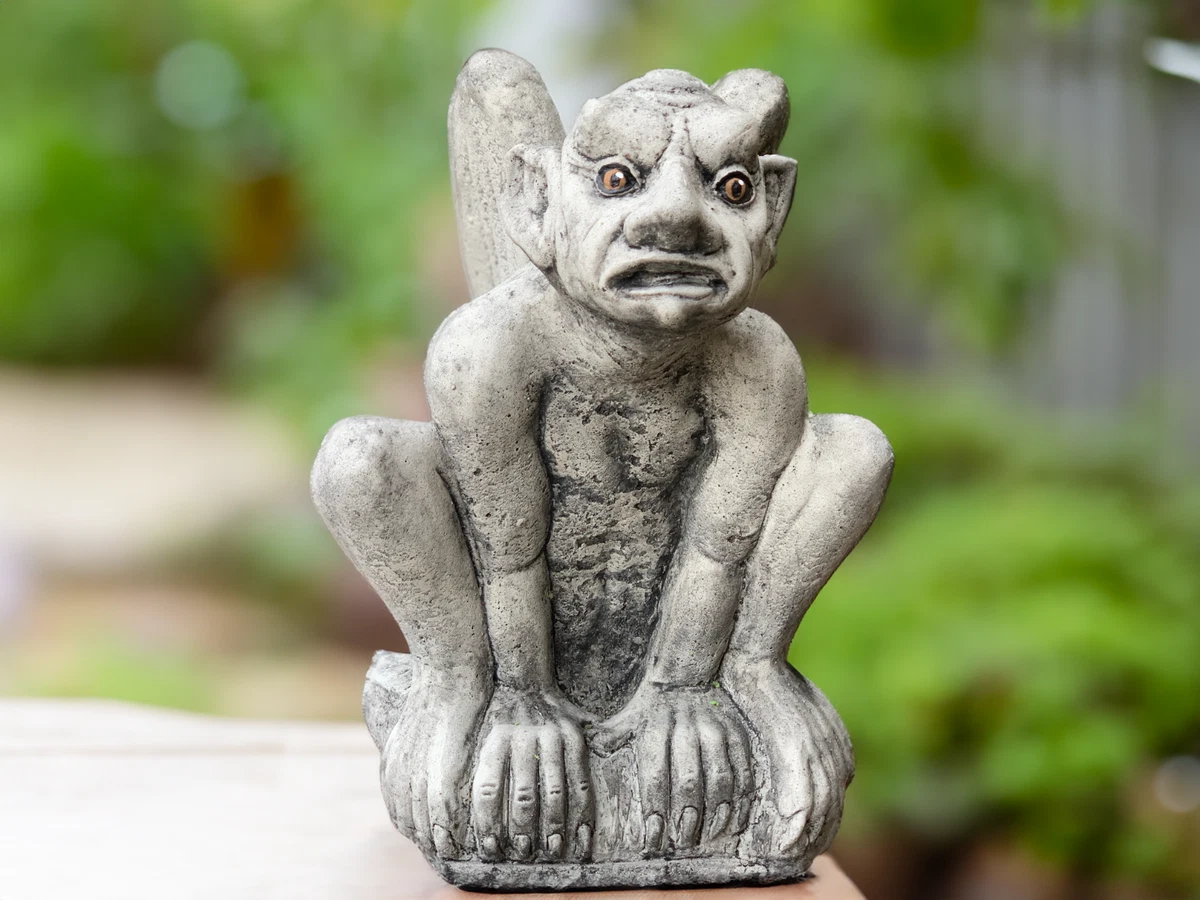 Concrete Gargoyle Garden Sculpture | Fasci Garden