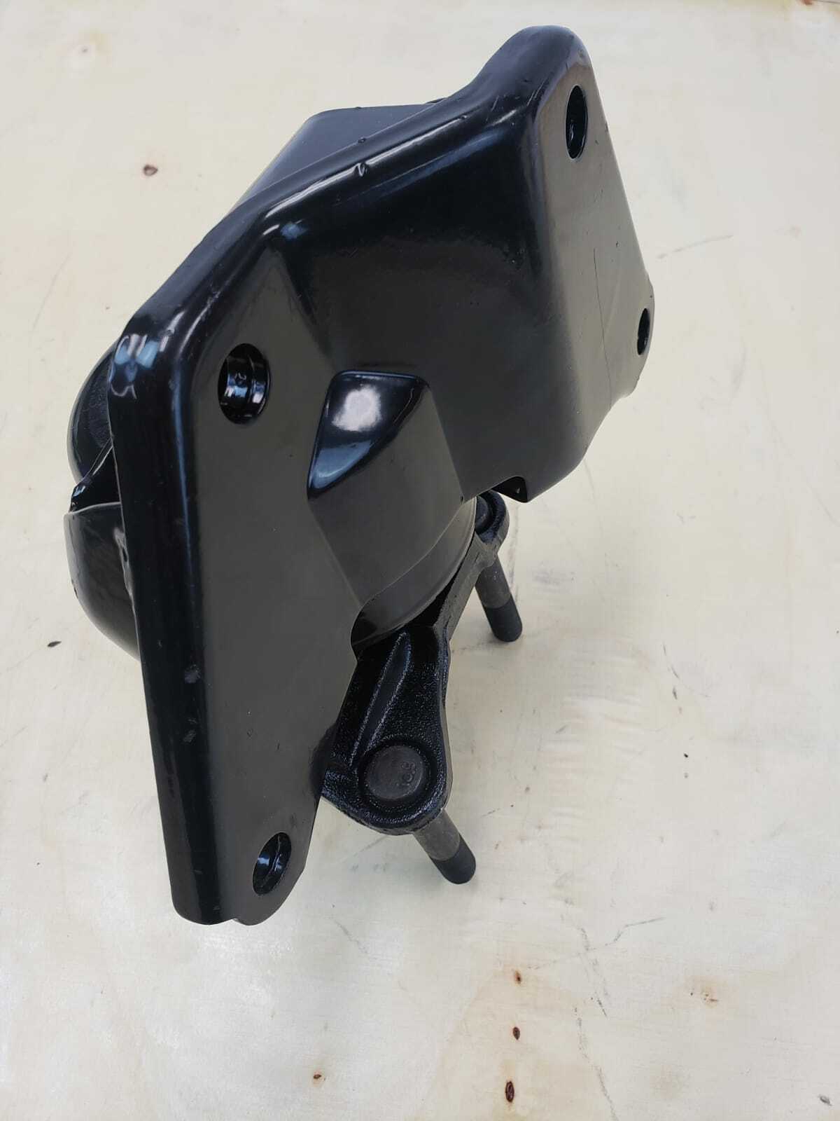 10057 Left Transmission Mount 1PC for Hyundai Santa Fe 3.3L 21830-2B650 ...