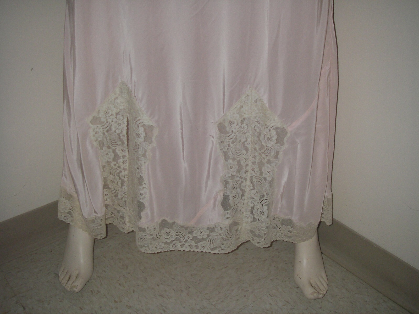 Vintage 1940s Negligee Rayon Lingerie Gown Nightgown … - Gem