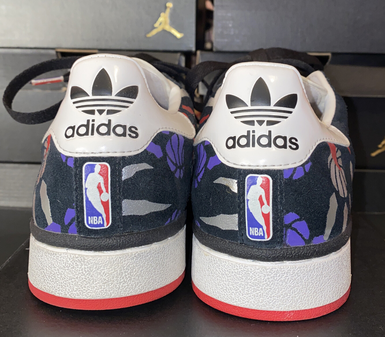 RARE~Adidas NBA SERIES CAMPUS TORONTO RAPTORS basketb… - Gem