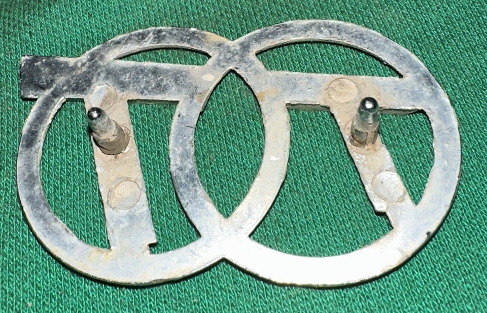 NICE ORIGINAL STUDEBAKER LARK TT TWIN TRACTION CAR ORNAMENT RAT/ HOT ...