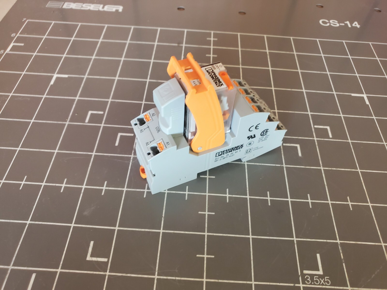 Phoenix Contact Relay Socket 2900934 W / Relay 250VAC Res. 2903688 | eBay