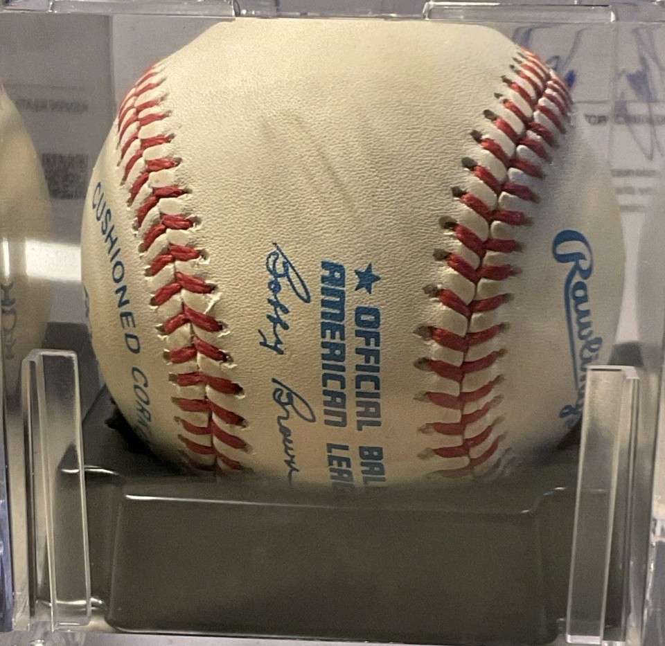 Mickey Mantle PSA Certified Autographed Baseball - Museum Quality ...