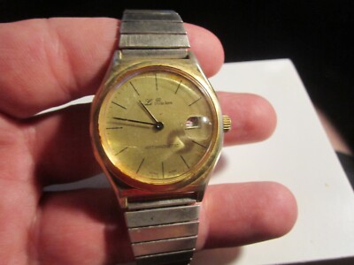 VINTAGE LE BARON WIND UP WATCH RUNS GREAT FITS UP TO 8 1/2" WRIST ...